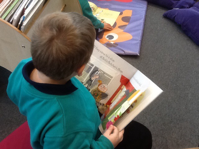 Our first visit to the library – Hoyland Common Primary School
