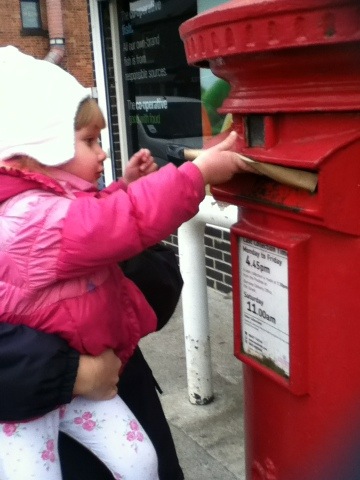 Posting letters – Hoyland Common Primary School