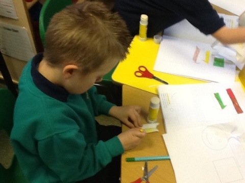 Halving shapes – Hoyland Common Primary School