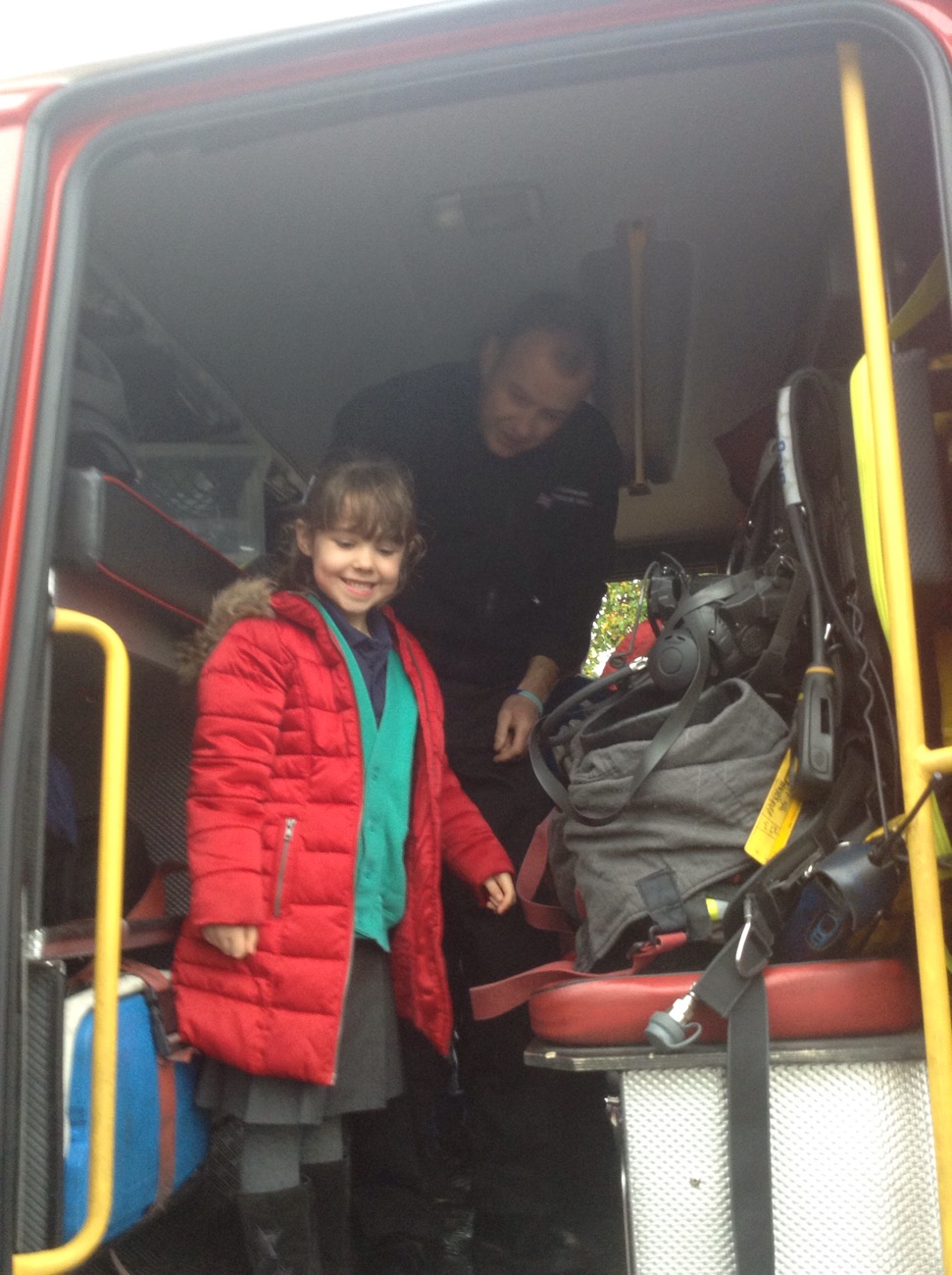 Exploring a fire engine – Hoyland Common Primary School